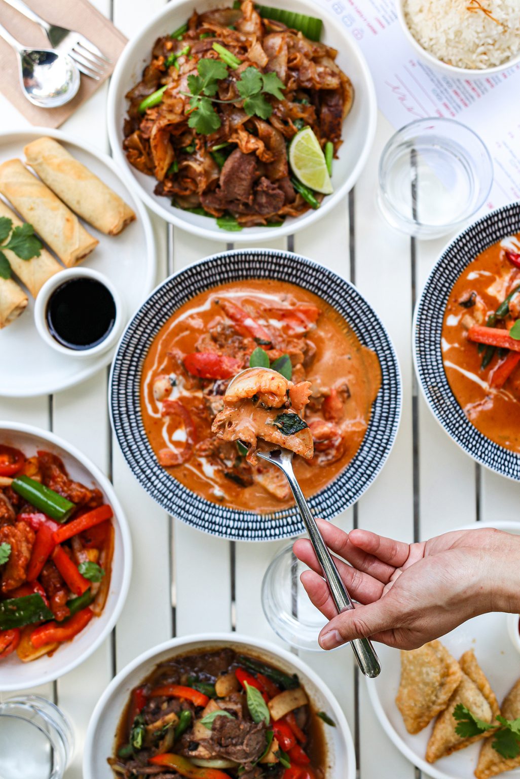 Mons Thai - MonsBanSabai Thai Restaurant